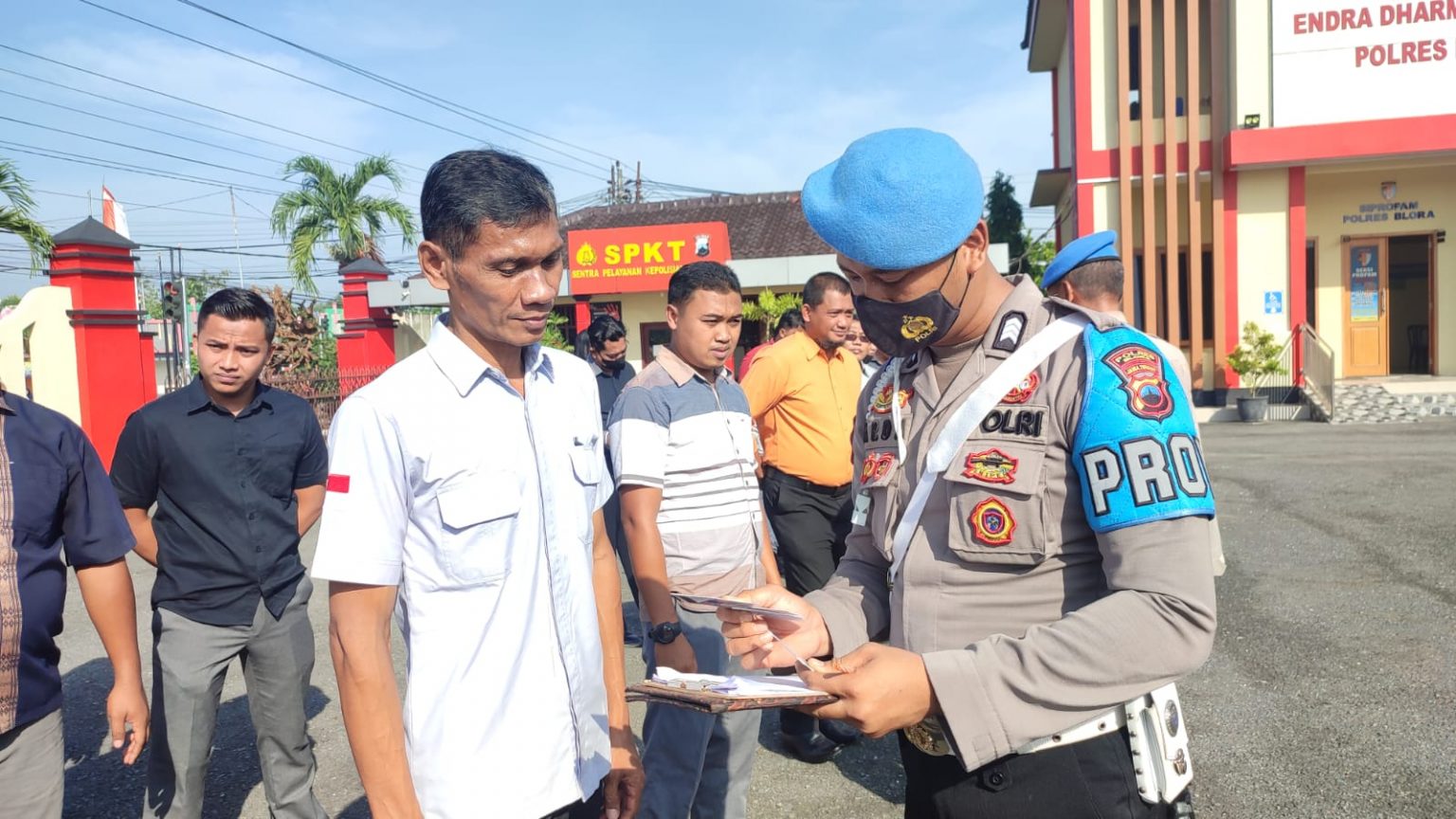 Tradisi Jembul Tulakan dan Kisah Pengawal Setia Ratu Kalinyamat - Mondes