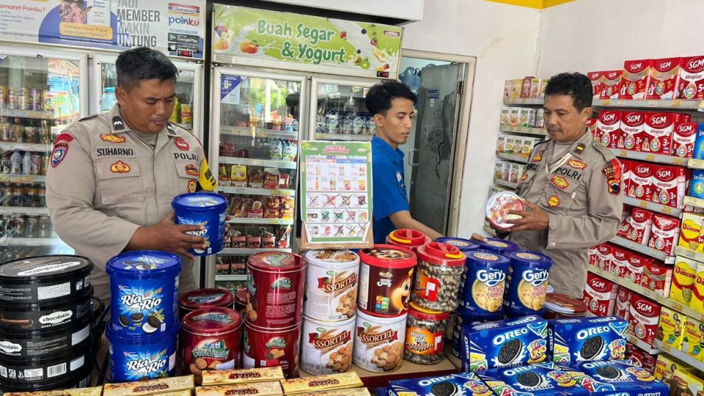 Awas! Makanan Kedaluwarsa di Pusat Perbelanjaan, Cek Dulu Tanggalnya ...